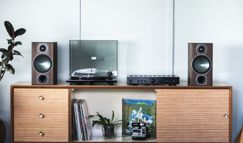 12 mẫu loa được yêu thích nhất trong 50 năm lịch sử thương hiệu Monitor ...