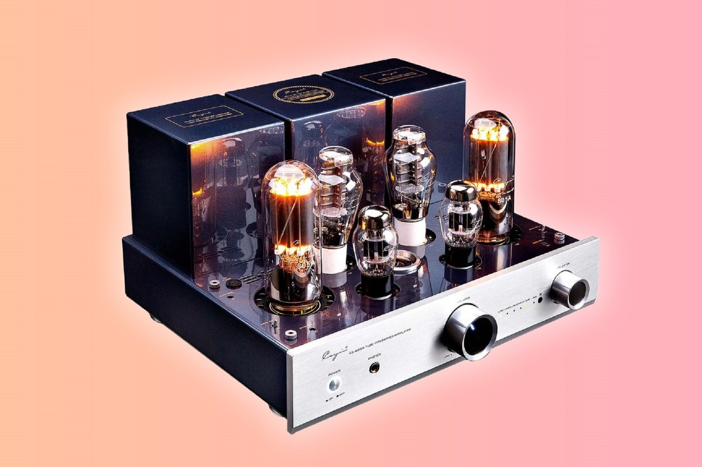 Cayin ra mắt ampli đèn CS-805A, chỉnh được hum balance và hồi tiếp